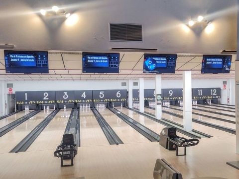 Funk Bowling Entertainment Solutions - On-Lane Projection, Duckpin ...